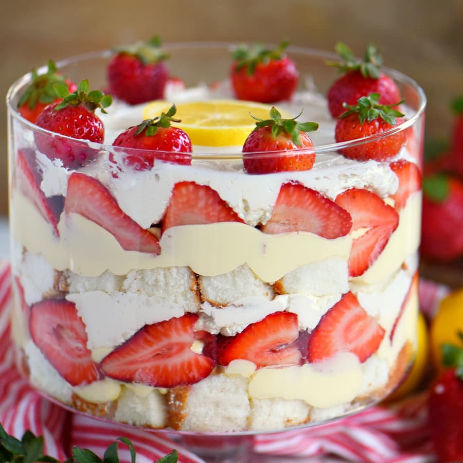 Lemon Strawberry Trifle Recipe | Blue Diamond
