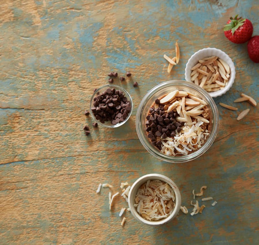 Almond Joy Overnight Oats | Blue Diamond