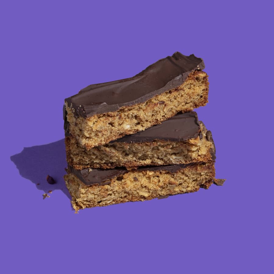 Chocolate Topped Almond Oat Slice Recipe | Blue Diamond