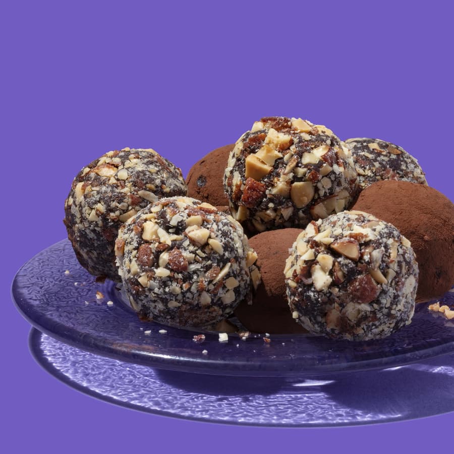 Almond Date Cocoa Truffles Recipe | Blue Diamond