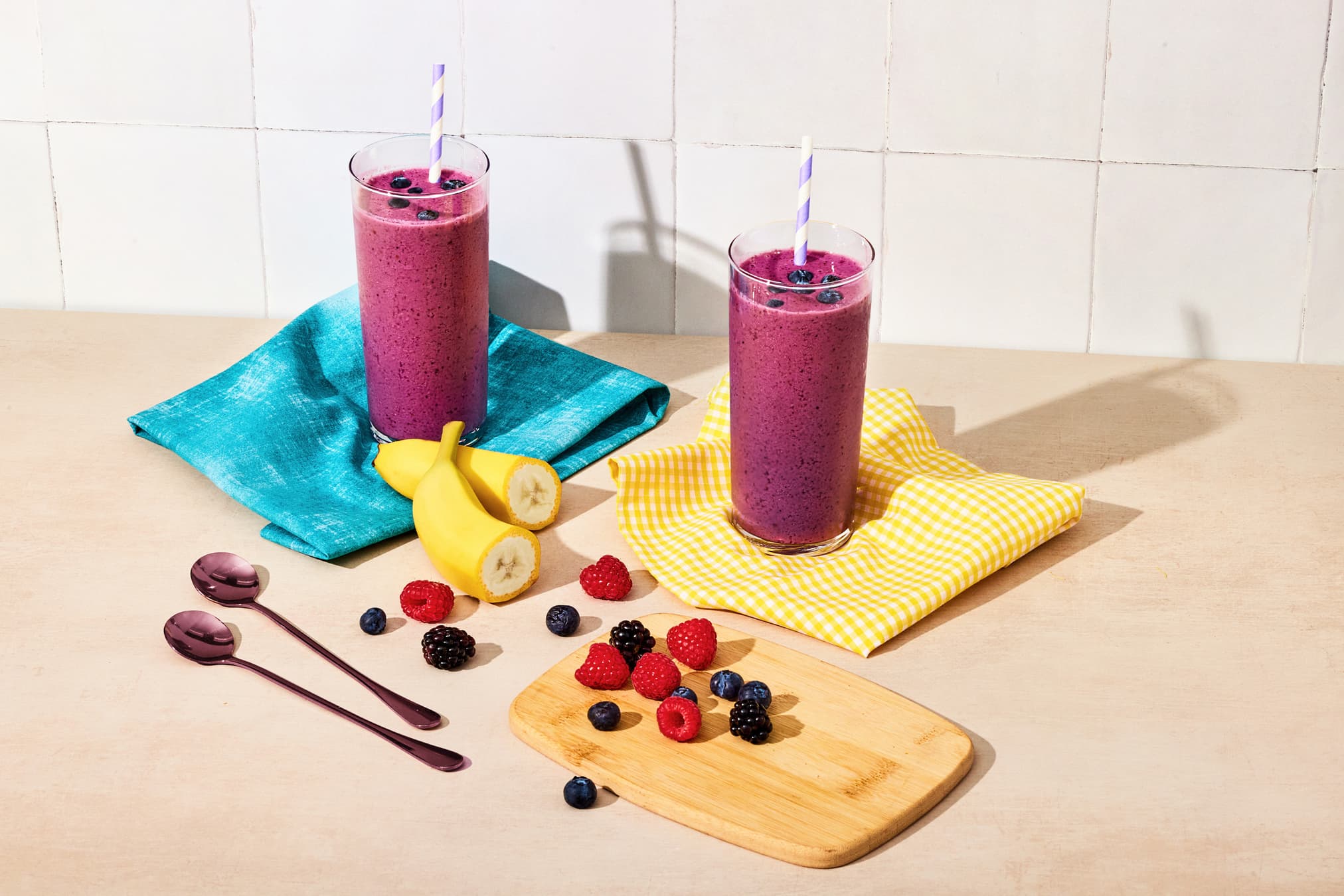 Strawberry Matcha Glow Smoothie Recipe | Blue Diamond