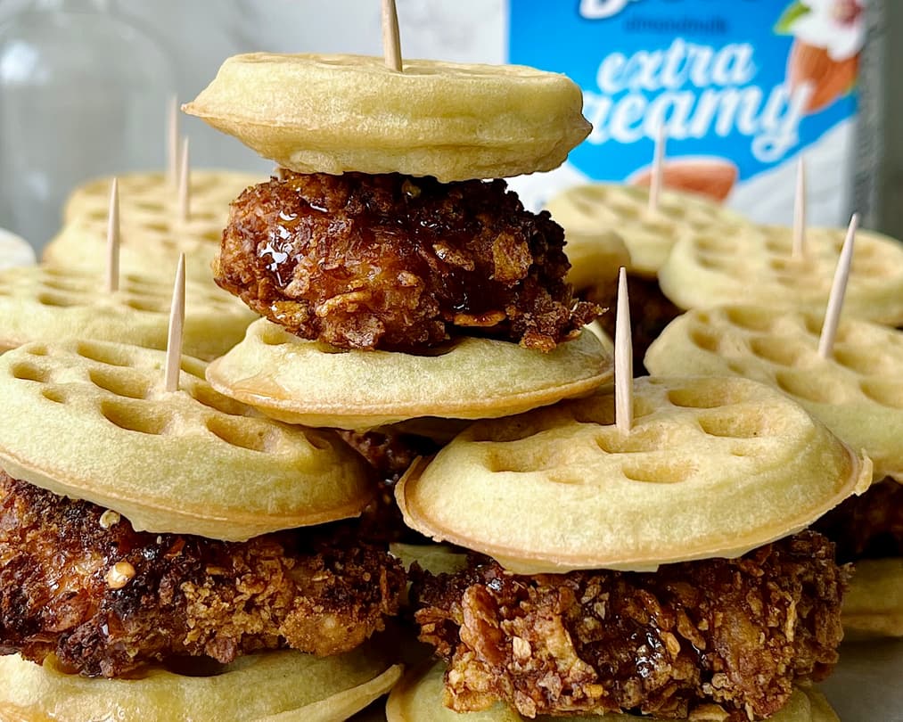 Mini Air Fryer Chicken & Waffle Sandwiches Recipe | Blue Diamond