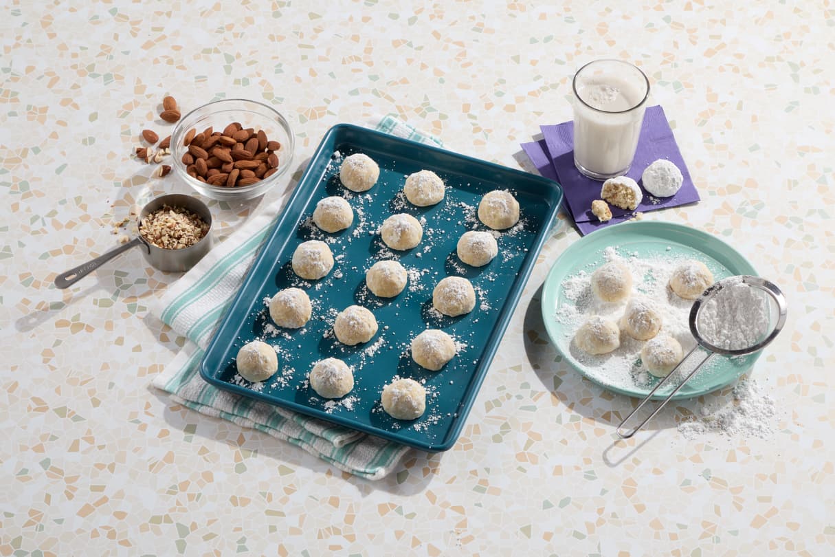 Almond Snowball Cookies | Blue Diamond
