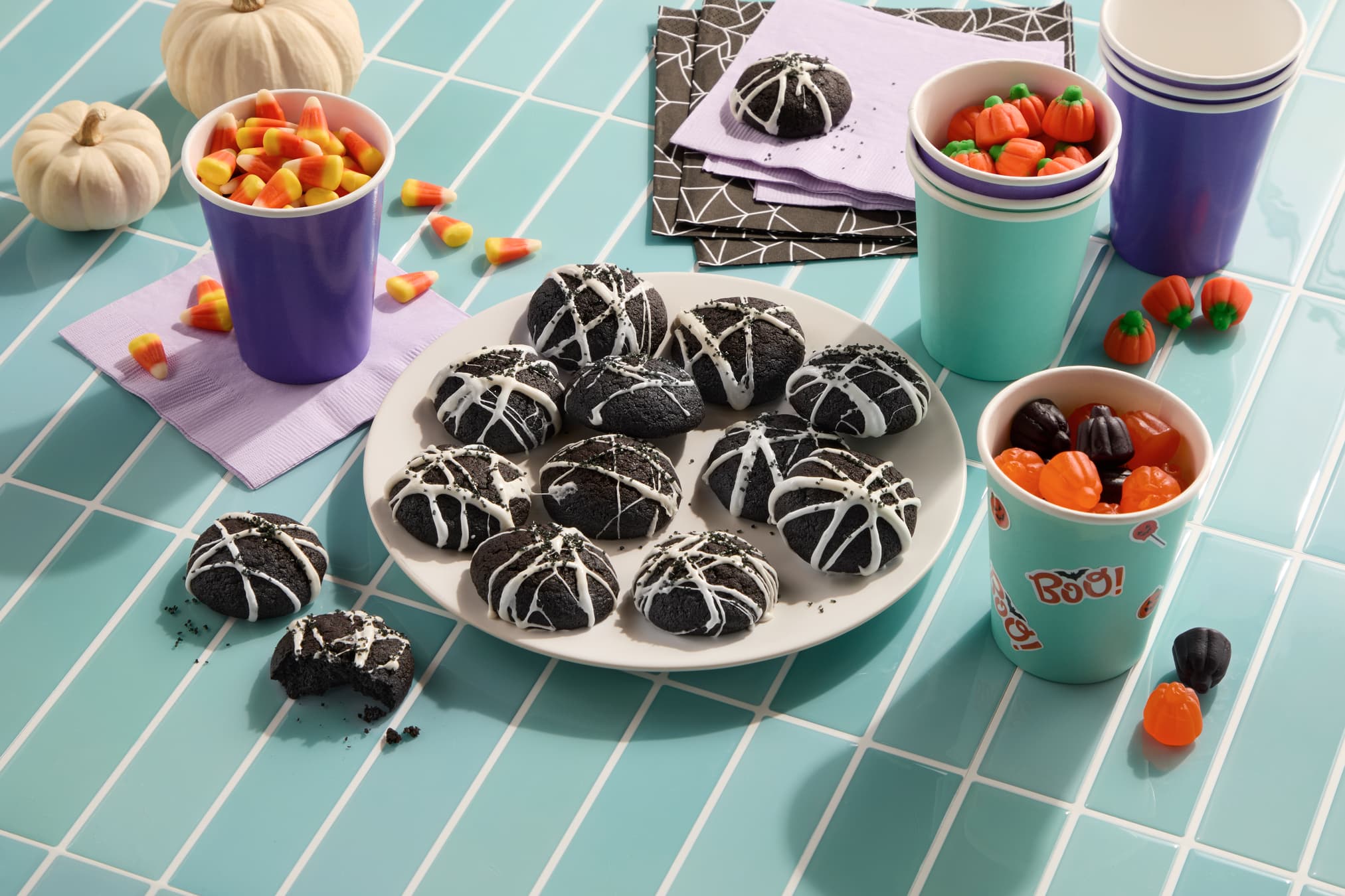 Chocolate Cobweb Cookies | Blue Diamond